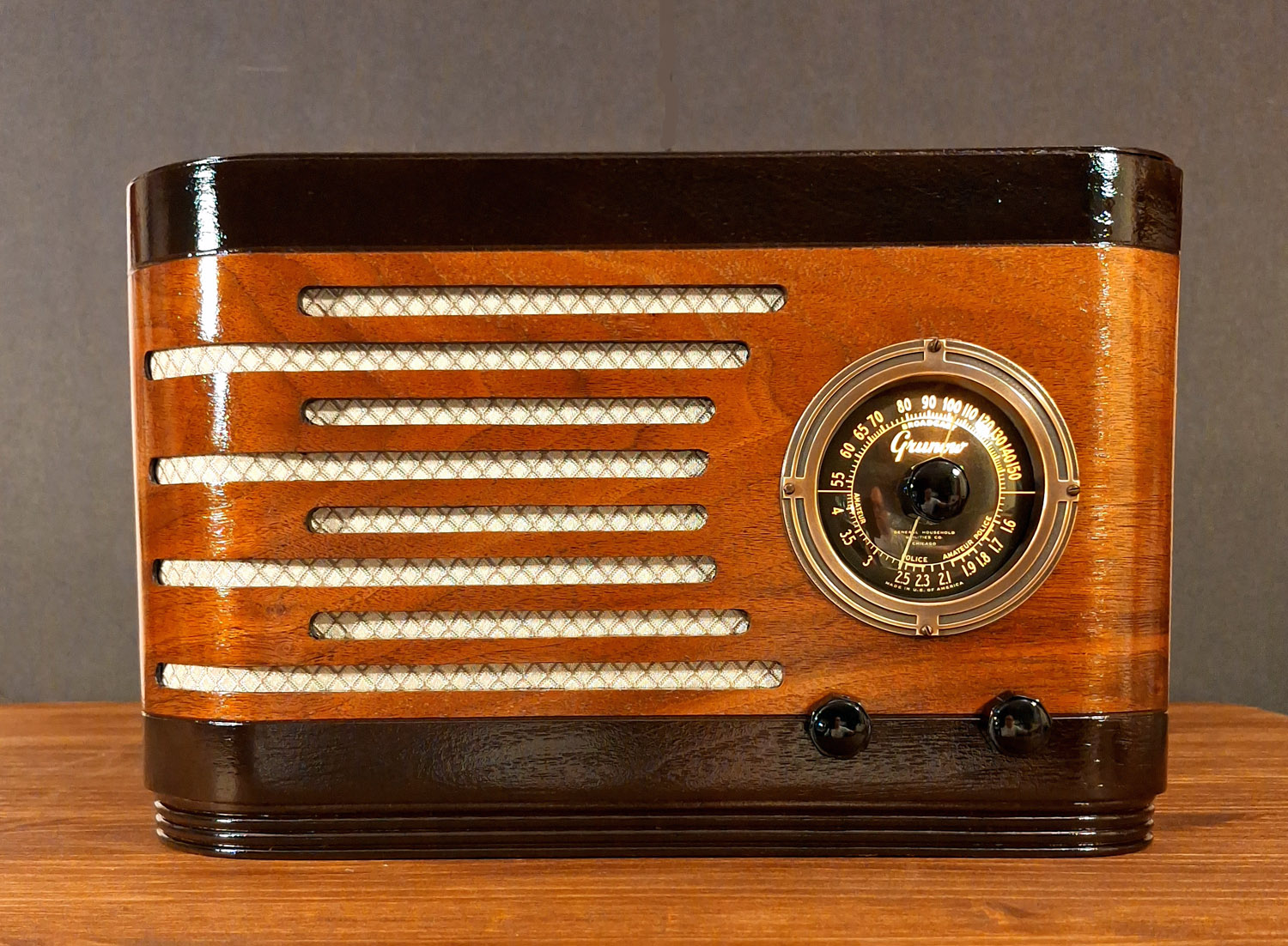 Quality Antique Radios Antique Radio Sales, Restorations, Vintage ...