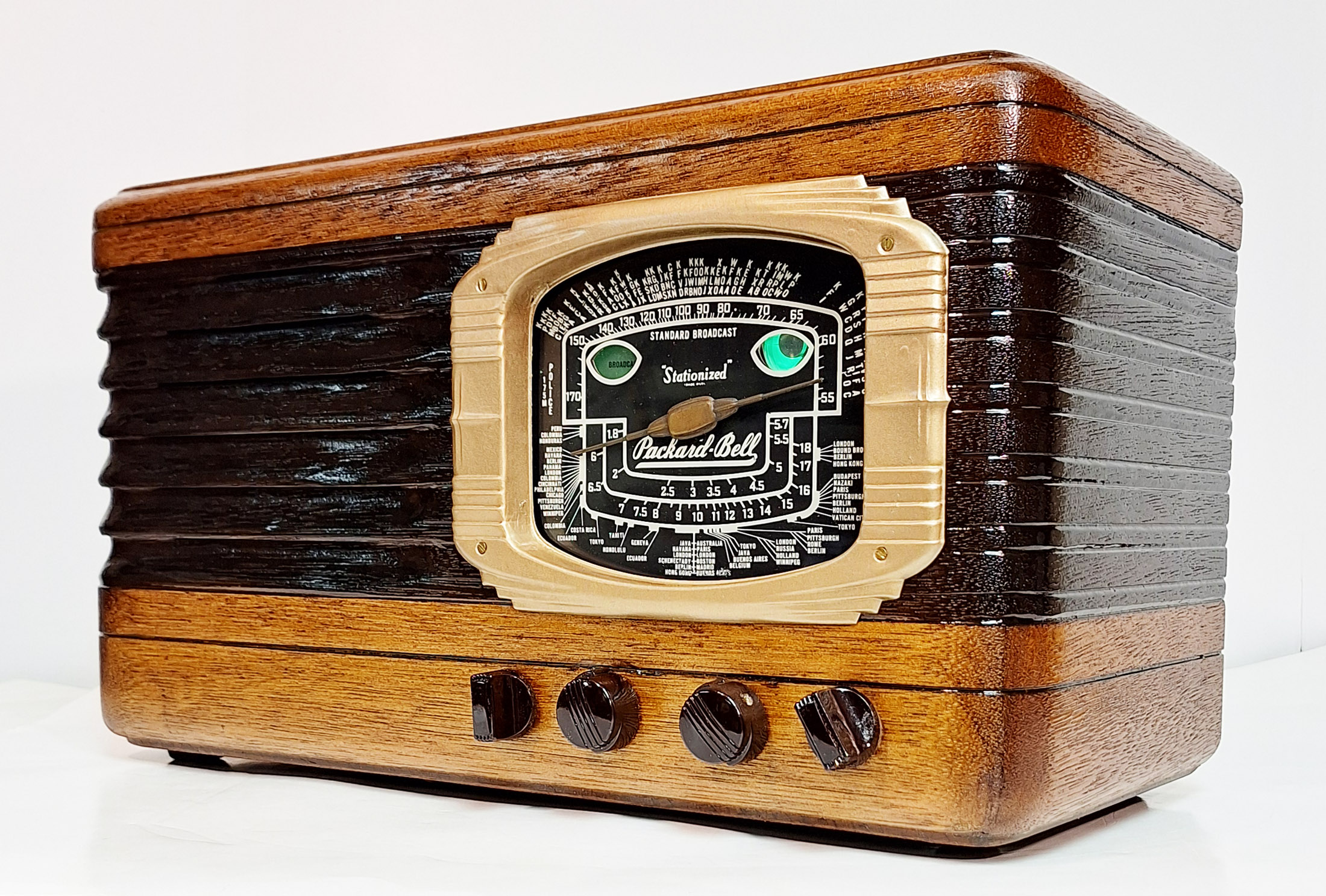 Quality Antique Radios Antique Radio Sales, Restorations, Vintage ...