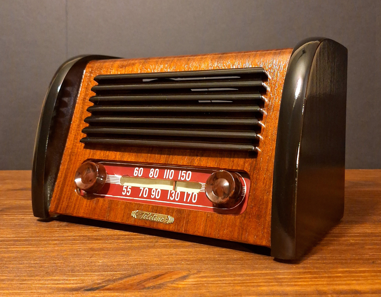 Quality Antique Radios Antique Radio Sales, Restorations, Vintage ...