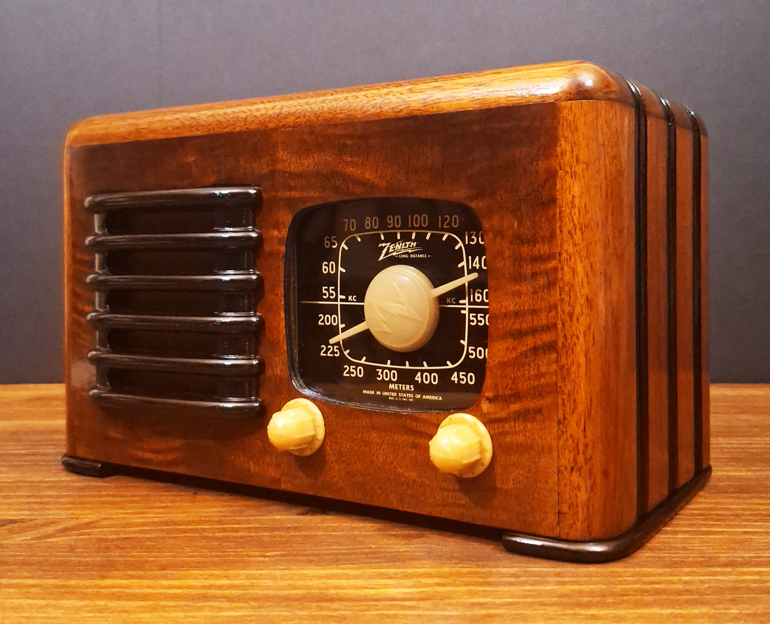 Quality Antique Radios Antique Radio Sales, Restorations, Vintage ...